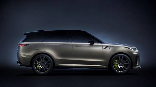 Discover the Luxury of Range Rover at Duckworth Motor Group